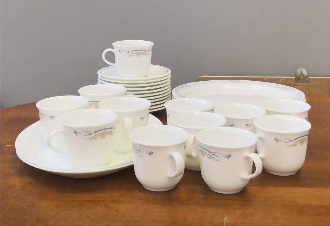 Pyrex dinner set, Furniture & Home Living, Kitchenware & Tableware ...