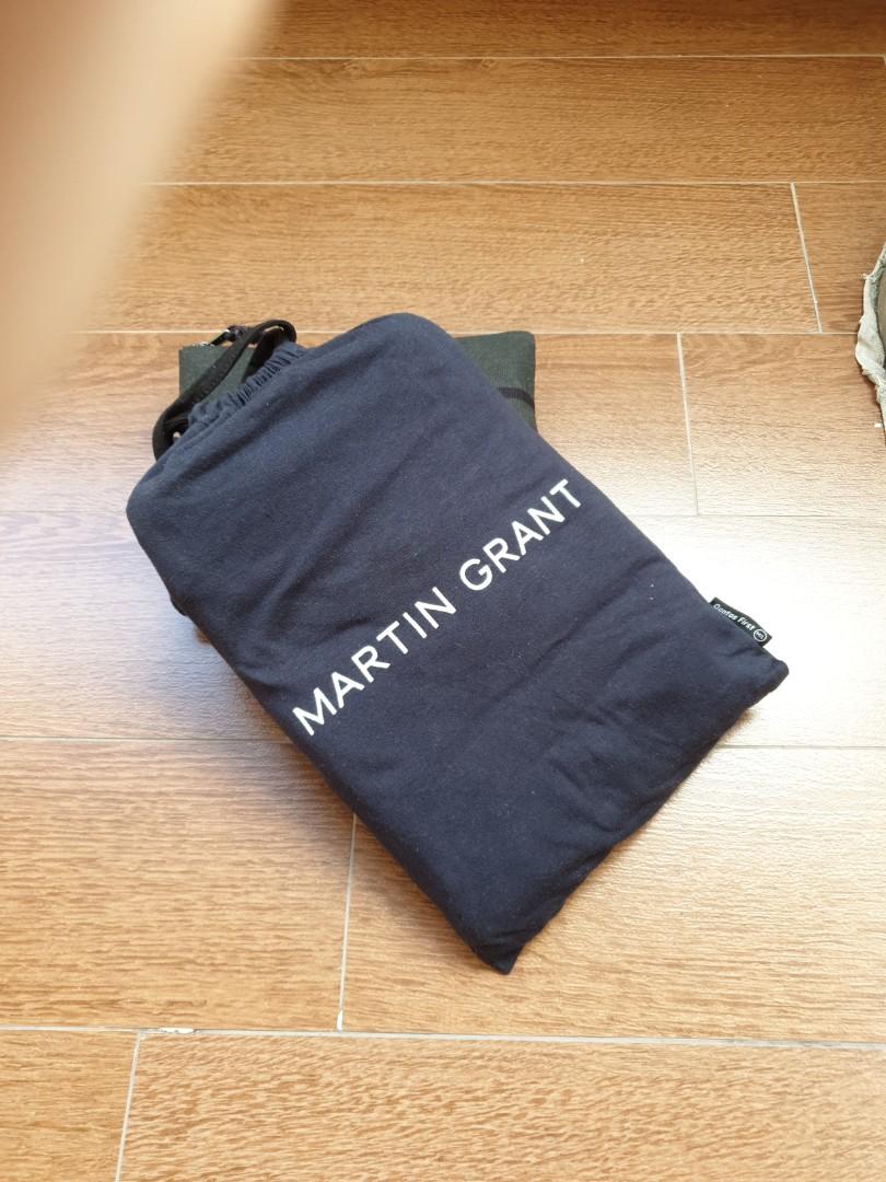 Qantas First Class Martin Grant Pyjama, Luxury, Accessories on Carousell