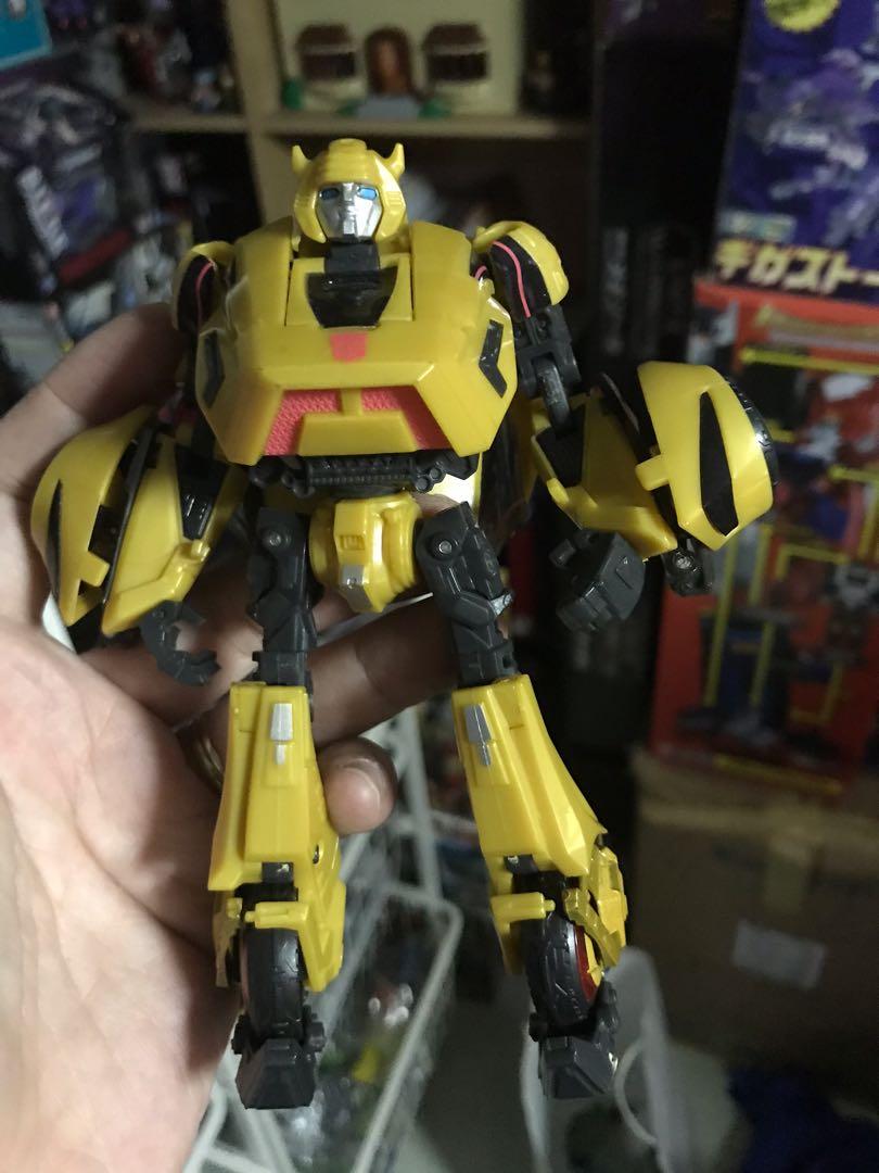 Transformers WFC FOC Bumblebee Deluxe Class, Hobbies & Toys ...