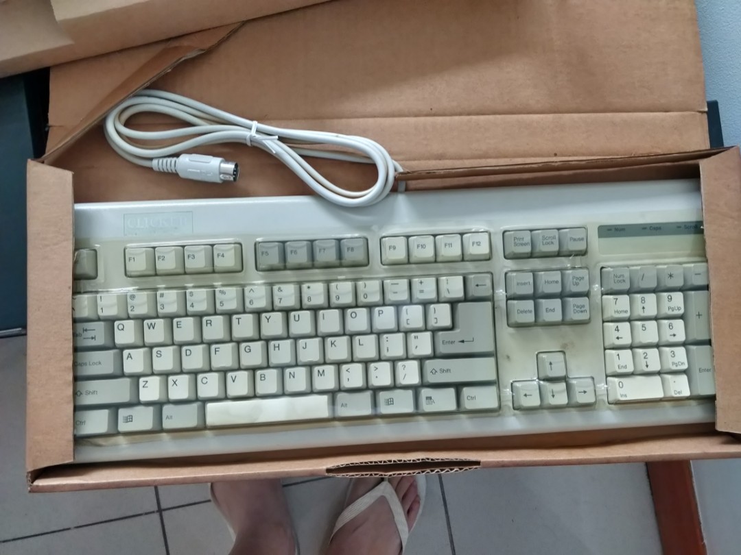 VINTAGE UNUSED Mechanical Keyboard, Computers & Tech, Parts ...