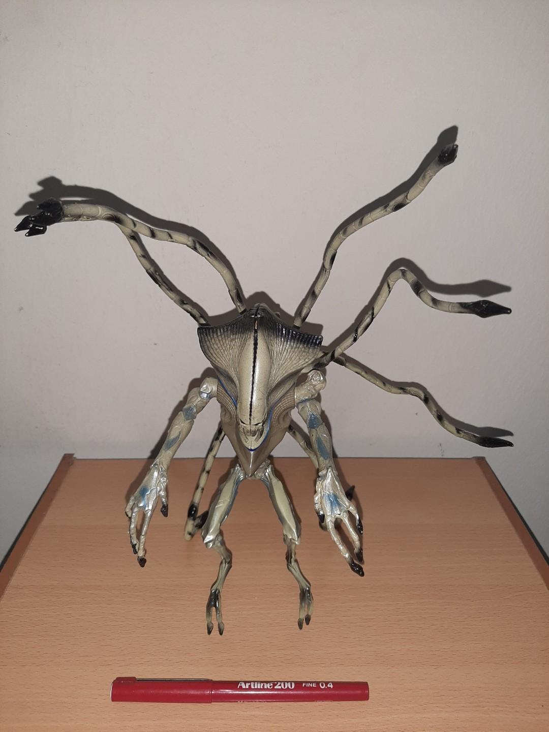 Independence Day - Alien, Hobbies & Toys, Collectibles & Memorabilia ...