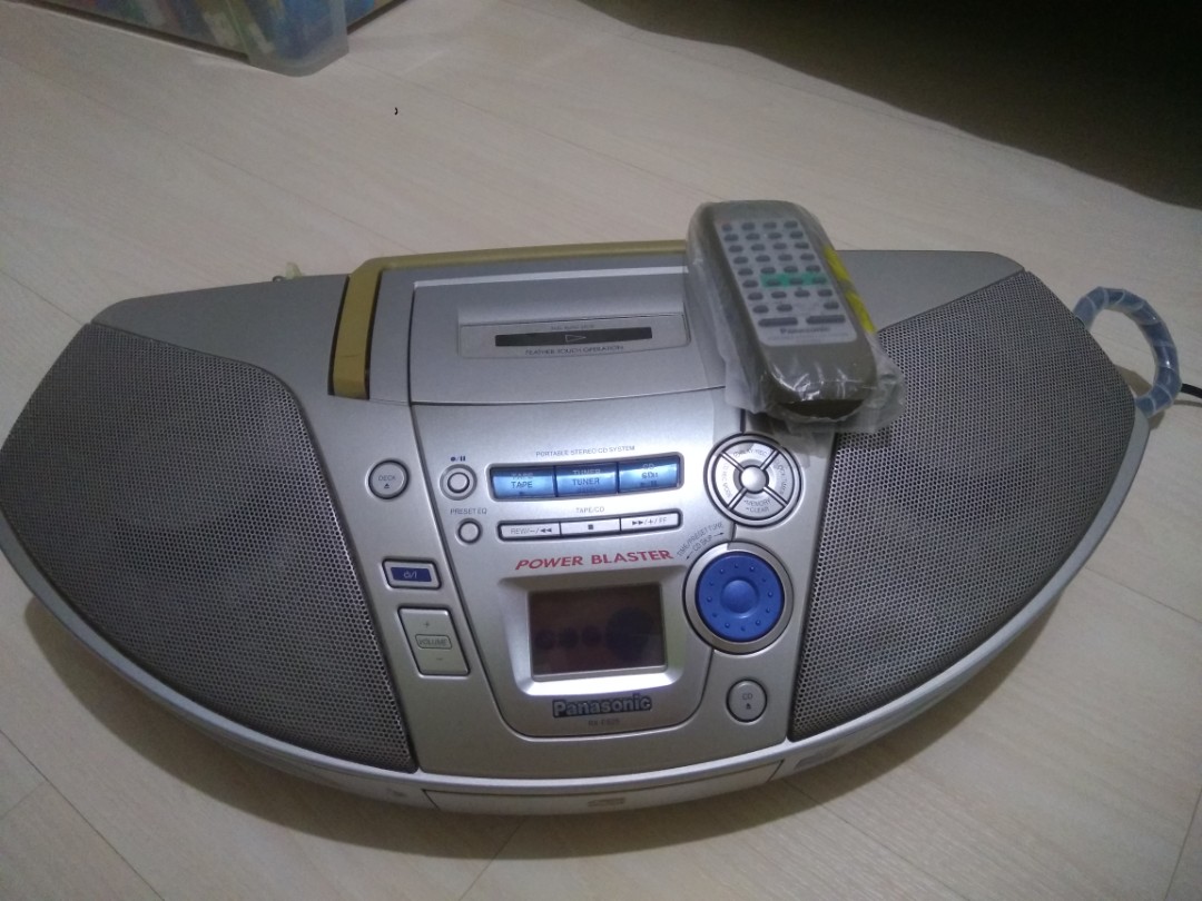 Panasonic Portable Stereo CD System, Audio, Portable Music Players on ...