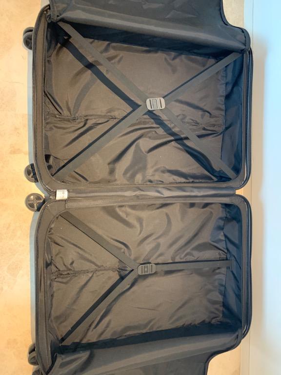 Samsonite Inova 28” Spinner Suitcase Metallic Silver, Hobbies & Toys ...