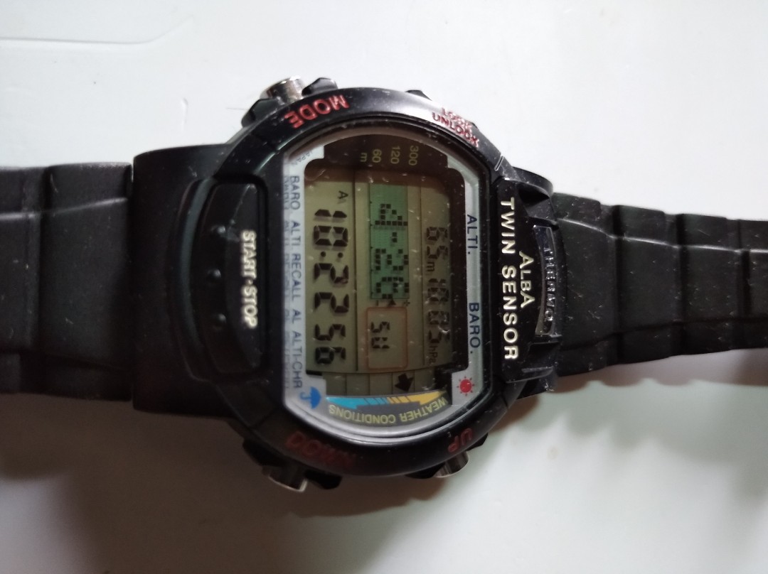 Seiko alba digital, Men's Fashion, Watches & Accessories, Watches on ...