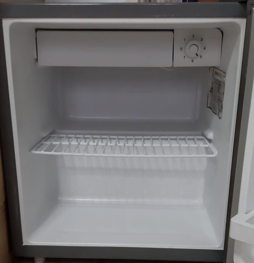 Tecno mini bar fridge, TV & Home Appliances, Kitchen Appliances ...