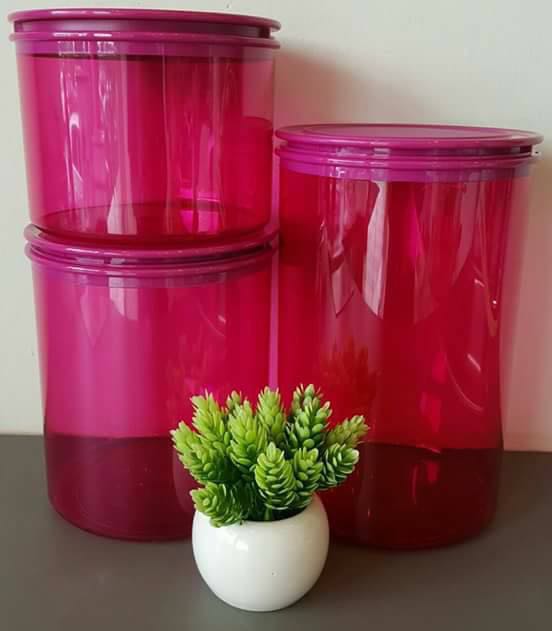 #ILuvPoslaju Tupperware Pink Jolly Keeper Set 3 units Round airtight ...
