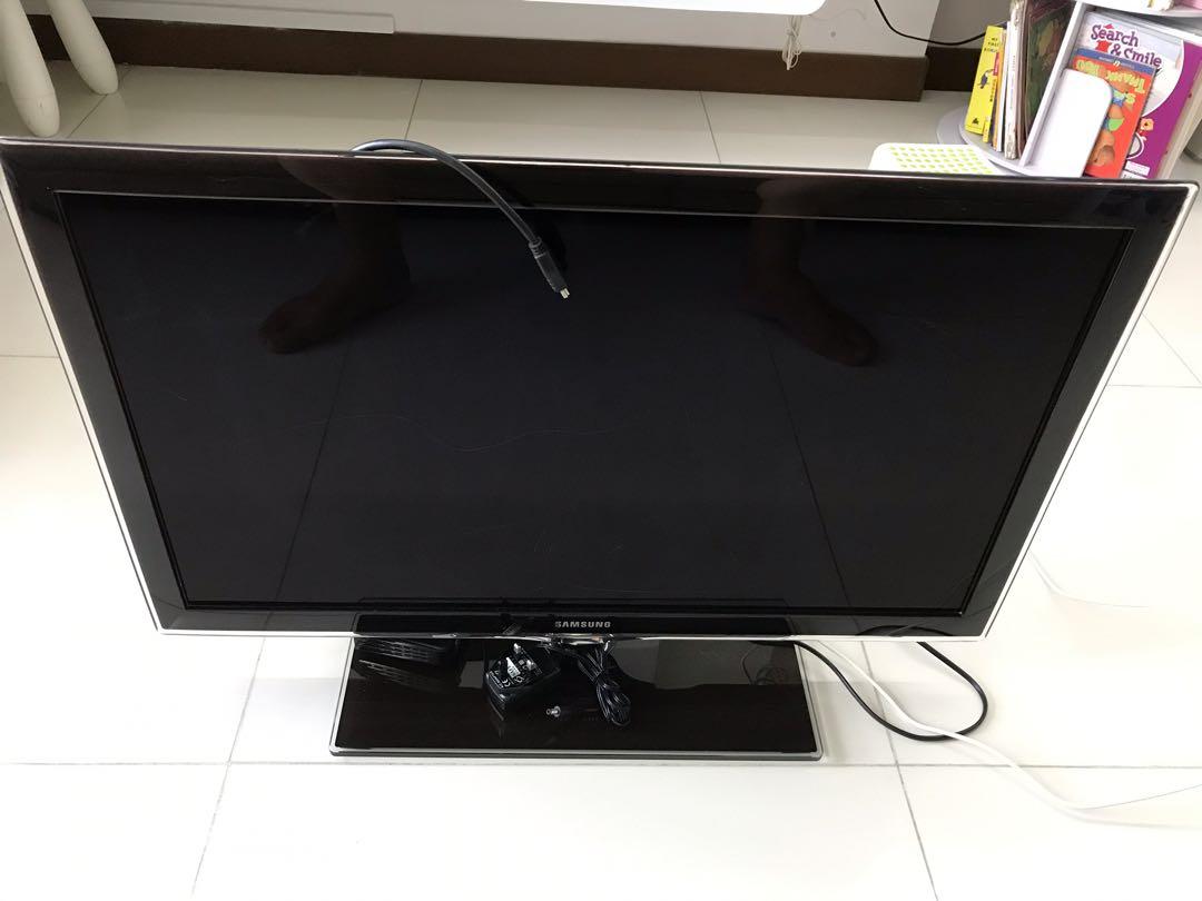WTS 32 inch Samsung - UA32D6000 series include Digital TV box ...