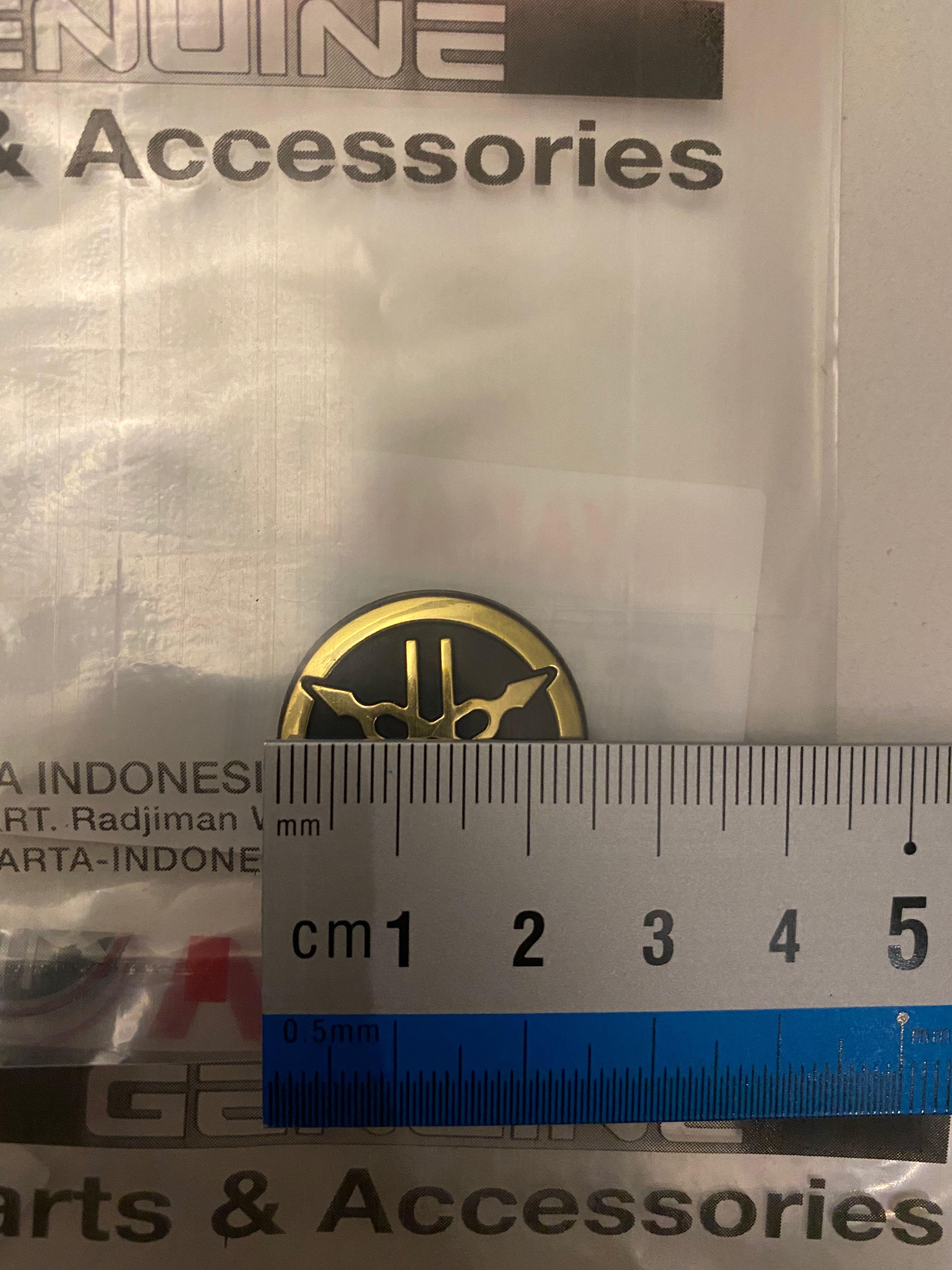 Yamaha Gold and Silver Original Emblem, Motorcycles, Motorcycle ...