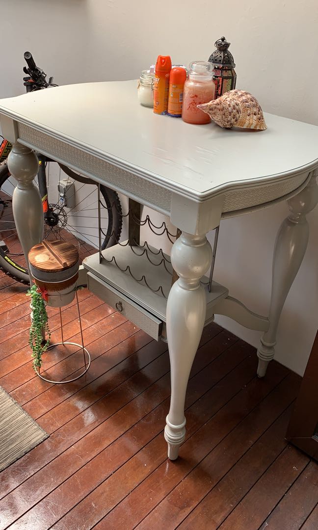 Bar table, Furniture & Home Living, Furniture, Tablets & Sets on Carousell