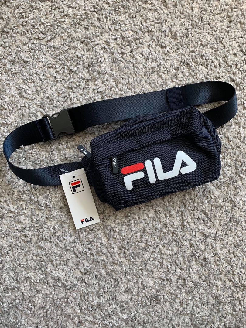 全新FILA 腰包 Fanny pack 男女合用, 男裝, 手錶及配件, 棒球帽、帽 - Carousell