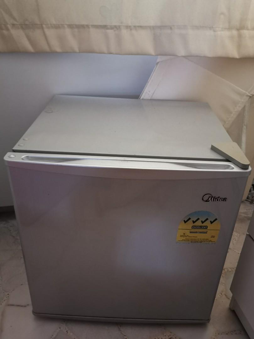 Midea Personal Fridge, TV & Home Appliances, Kitchen Appliances ...
