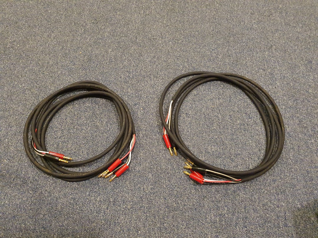 Straight wire CL3 speaker cable, Electronics, Audio on Carousell