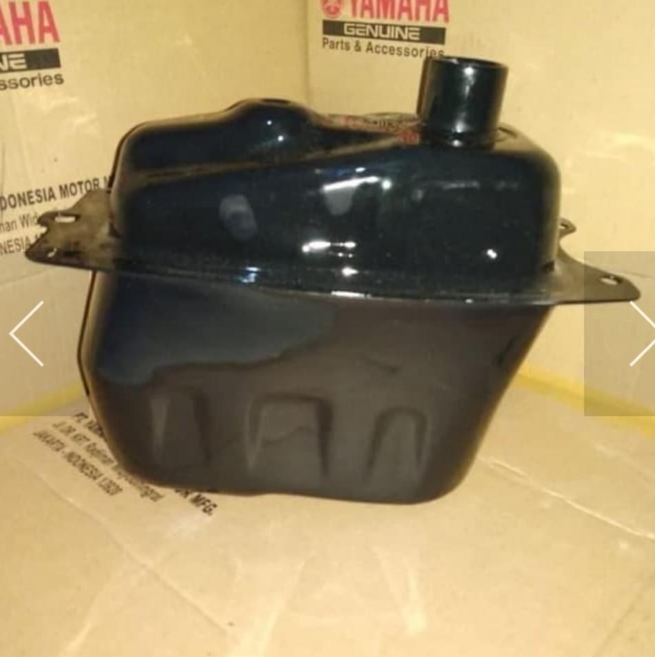 Yamaha Aerox 8litre fuel tank, Motorcycles, Motorcycle Accessories on ...