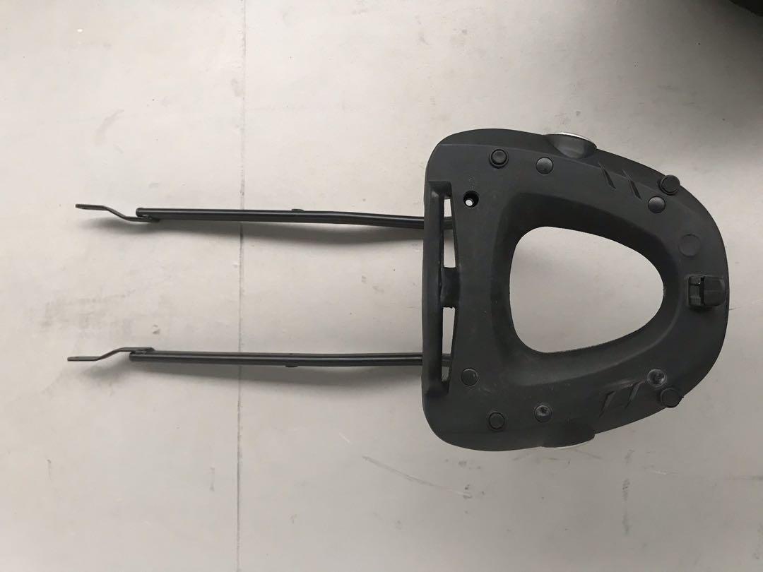 Yamaha Spark LC135 rack and box, Motorcycles, Motorcycle Accessories on ...