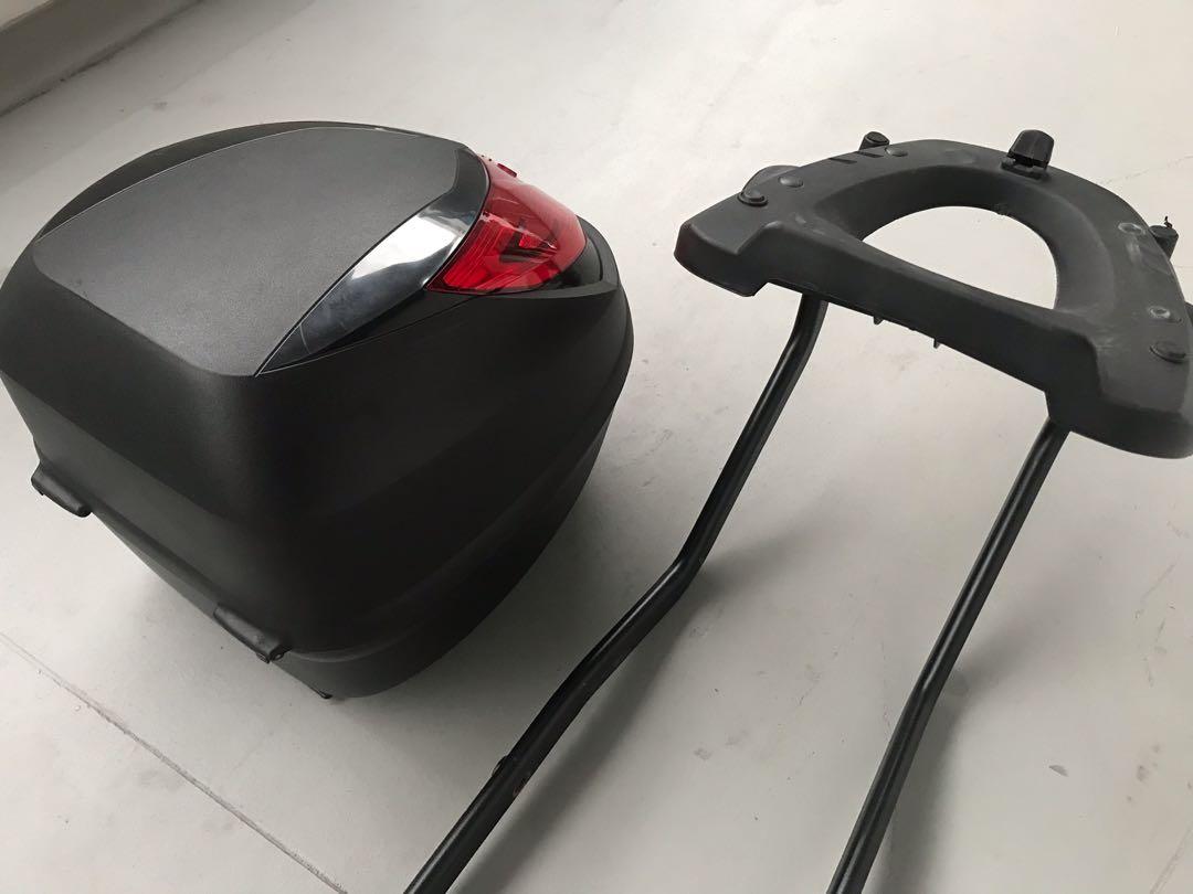 Yamaha Spark LC135 rack and box, Motorcycles, Motorcycle Accessories on ...