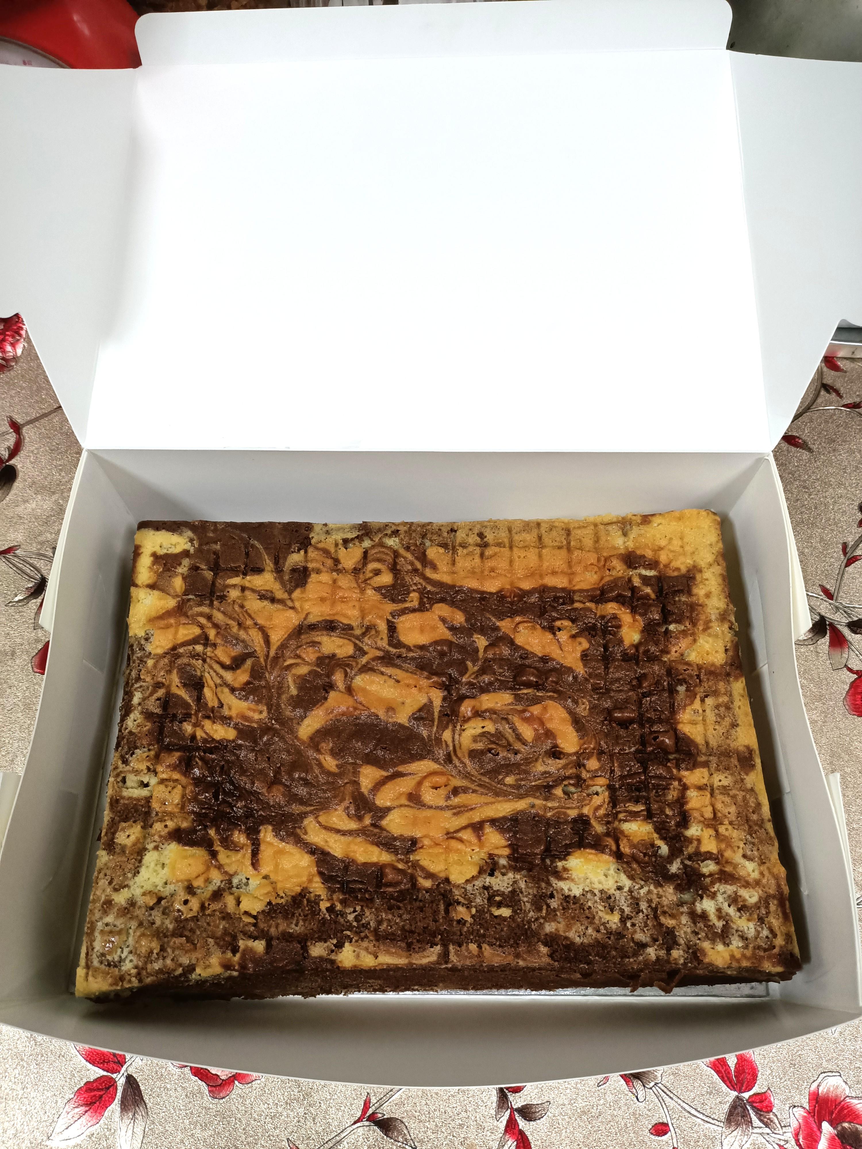HALAL marble cake (Moist and soft), Food & Drinks, Baked Goods on Carousell