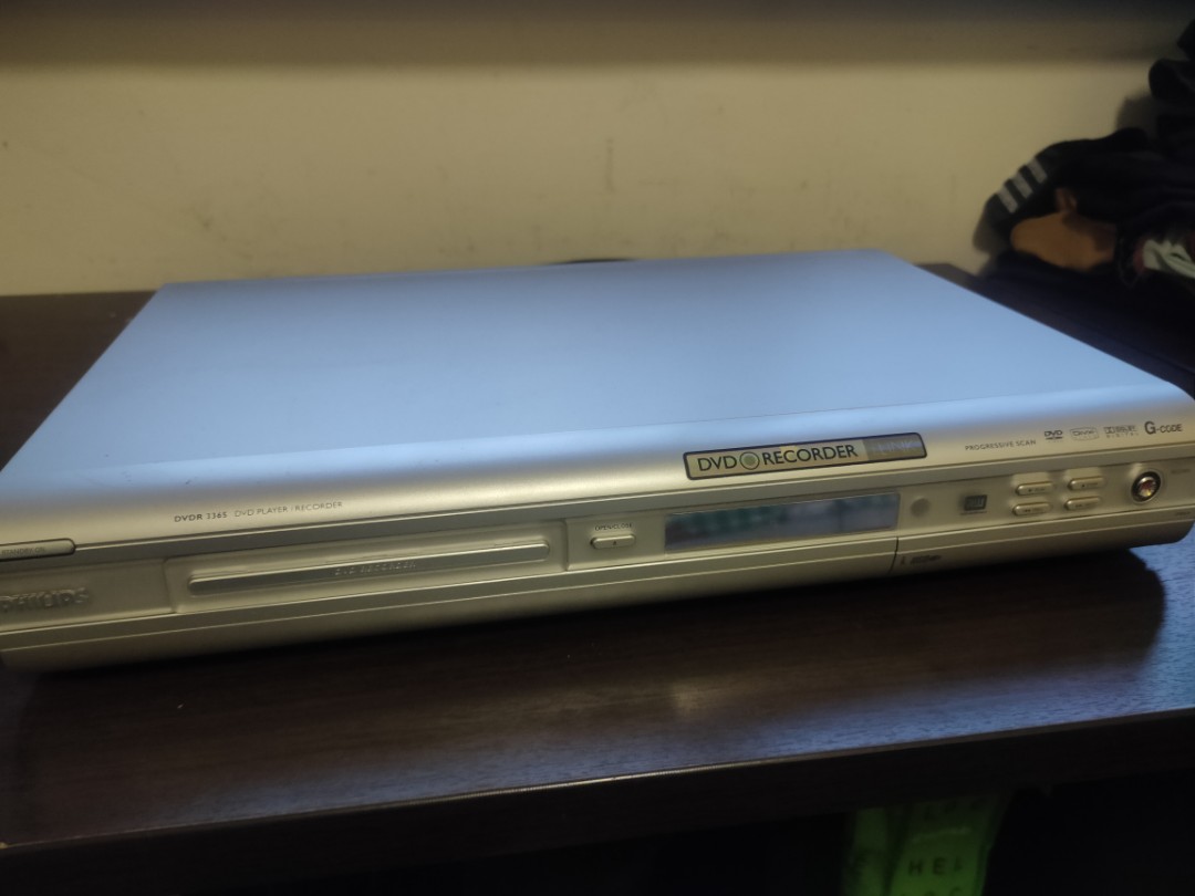 Philips DVD Player plus recorder dvr, TV & Home Appliances, TV ...