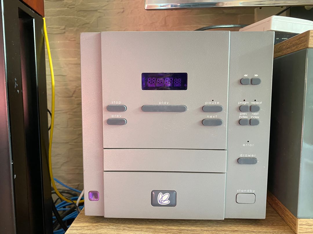 PROCEED high end CD PLAYER, 音響器材, 音樂播放裝置 MP3及CD Player - Carousell