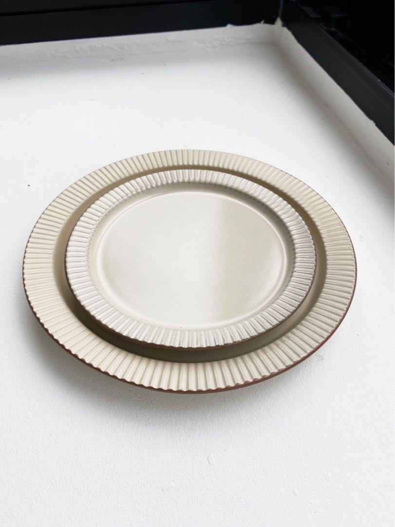 Ribbed Plates, Furniture & Home Living, Kitchenware & Tableware ...