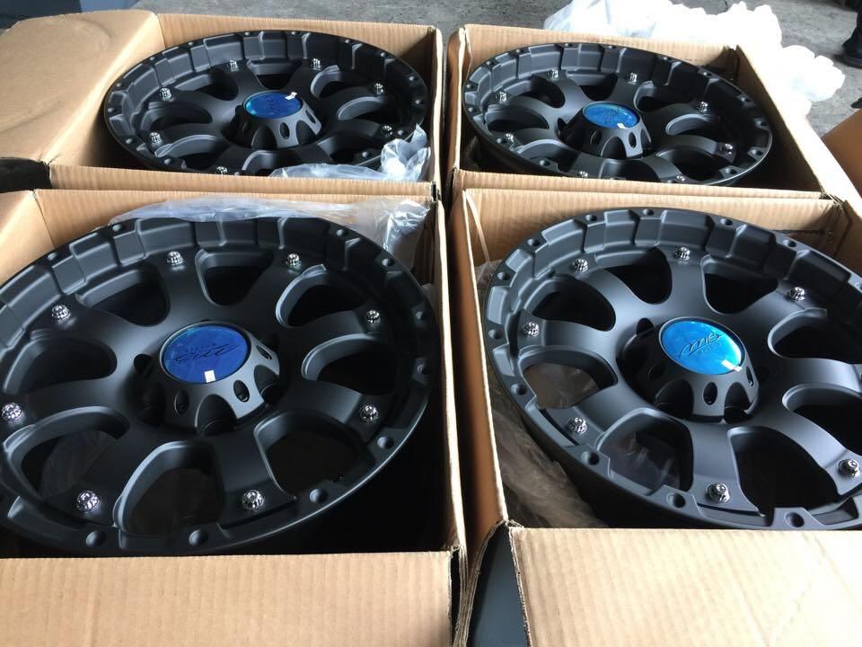 17" MB wheels Torque A77 Black mags 6Holes pcd 139, Car Parts ...