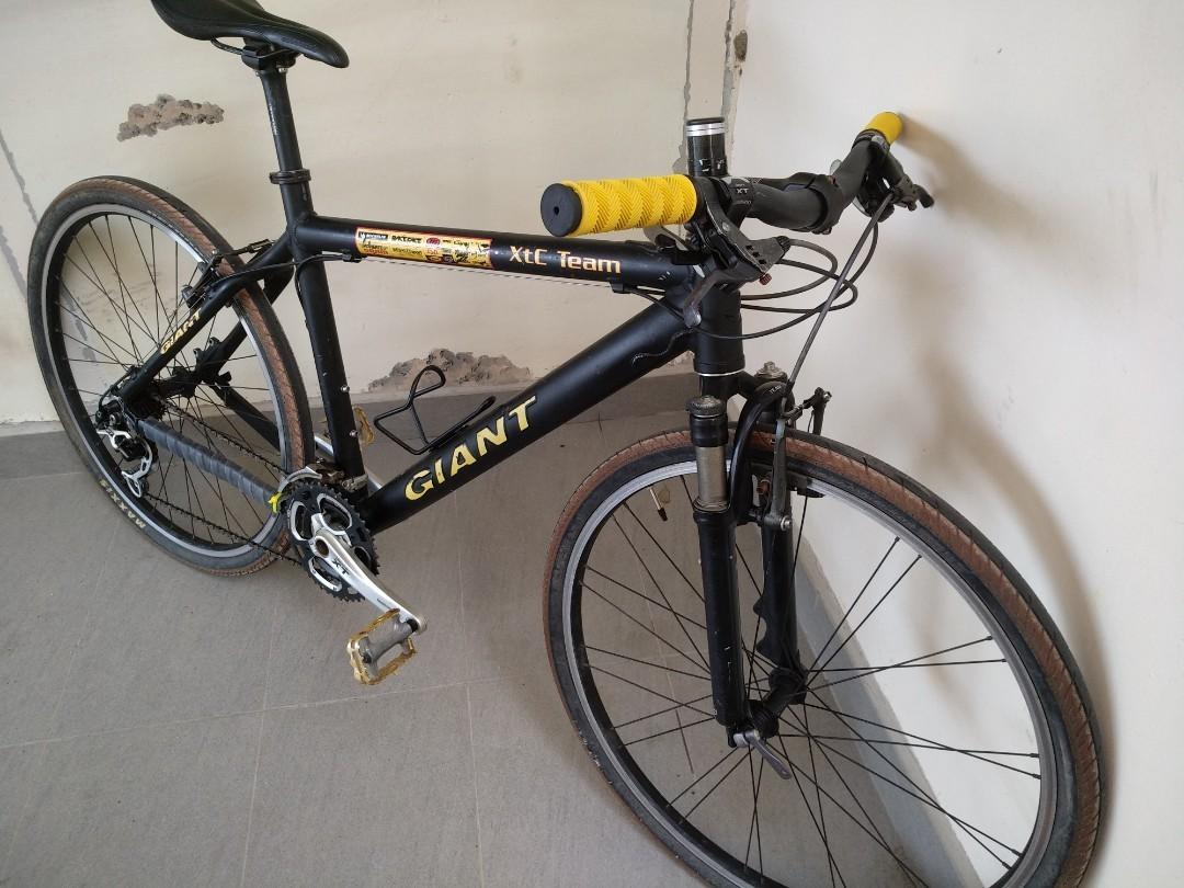 Giant Team Complete bike with Full XT, Bicycles & PMDs, Bicycles, Road ...