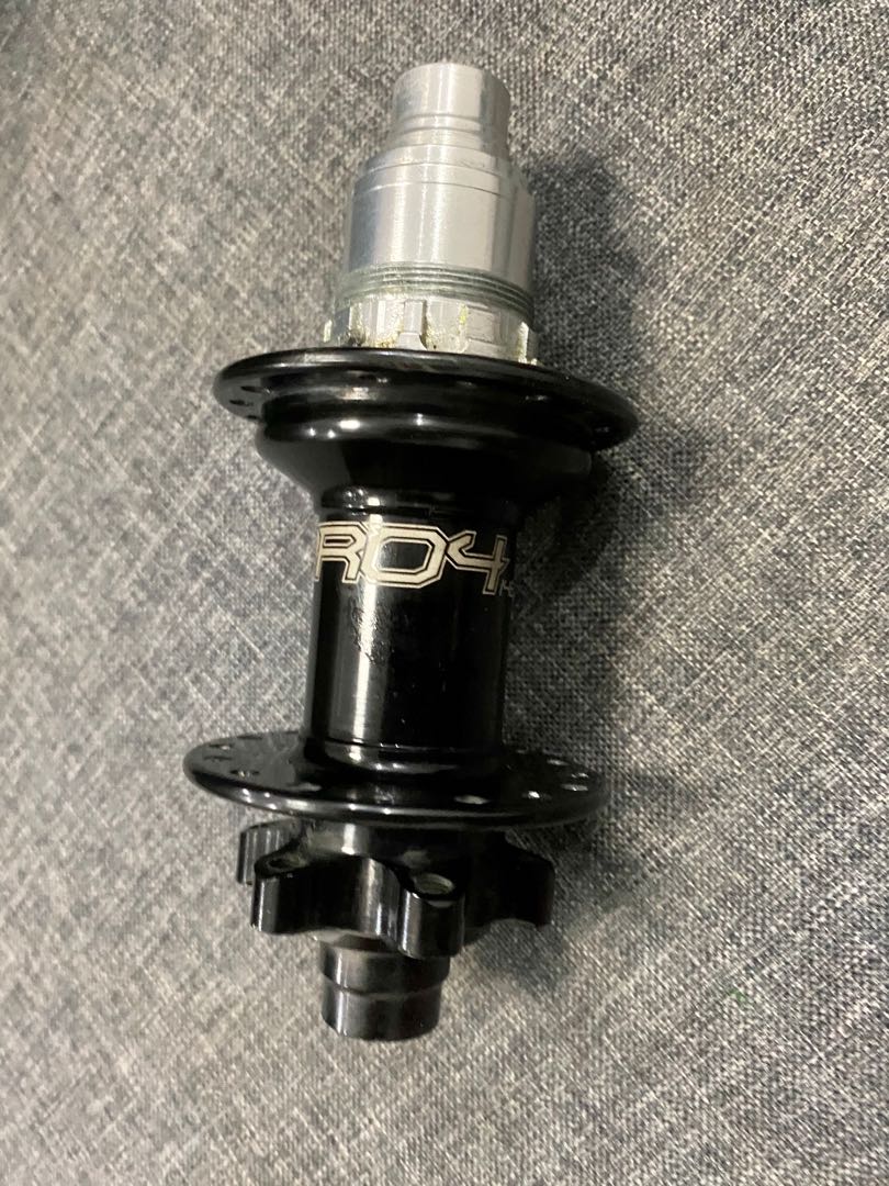 Hope Pro 4 Rear Hub 32H Boost, Sports Equipment, Bicycles & Parts ...