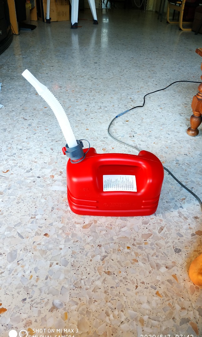 Petrol tank new 5 liter S$38, Everything Else on Carousell