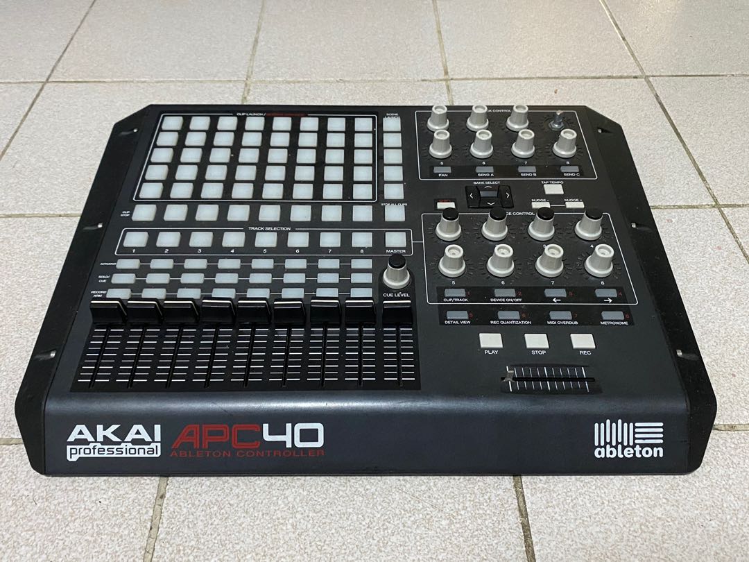 AKAI APC40 mk1, Audio, Other Audio Equipment on Carousell