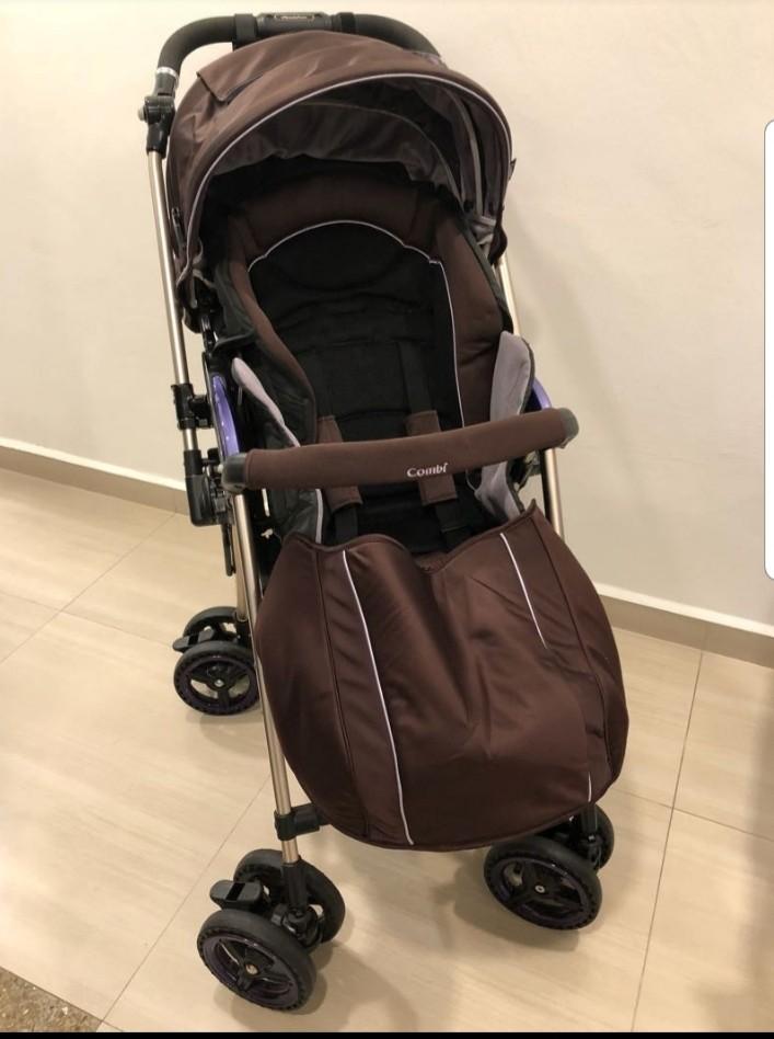 Combi Miracle Turn Elite Stroller, Babies & Kids, Going Out, Strollers on Carousell