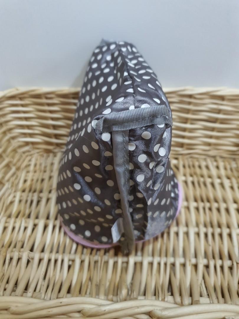 Disney On Classic Zip Plush Pouch, Hobbies & Toys, Collectibles ...