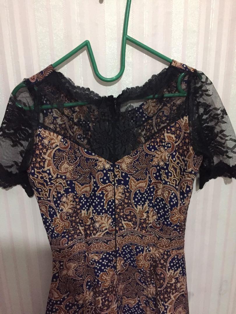 Model Dress Batik Kombinasi Brokat