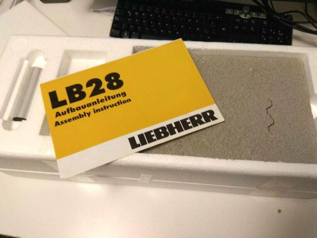 Liebherr LB28 Drilling Rig Diecast Model 1:50, Hobbies & Toys, Toys ...