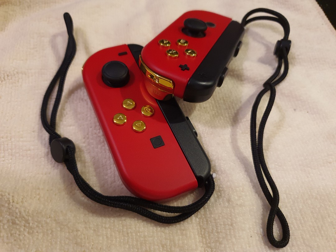 Original nintendo switch joycon with chrome gold buttons., Video Gaming ...