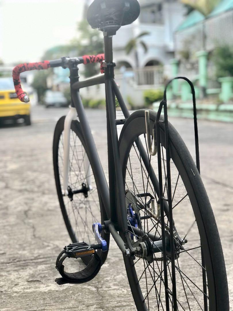 CELT 2k14 FIXIE BIKE FIXED GEAR, Sports Equipment, Bicycles & Parts, Bicycles on Carousell