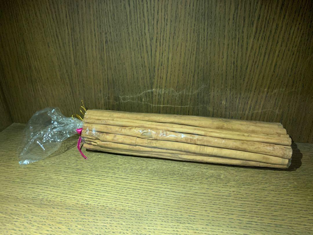 Premium cinnamon sticks, Food & Drinks, Packaged & Instant Food on ...