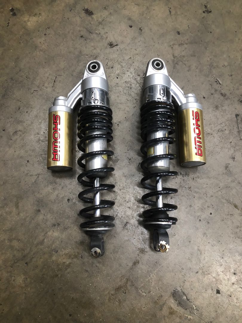 Showa Absorber for xmax, Motorcycles, Motorcycle Accessories on Carousell