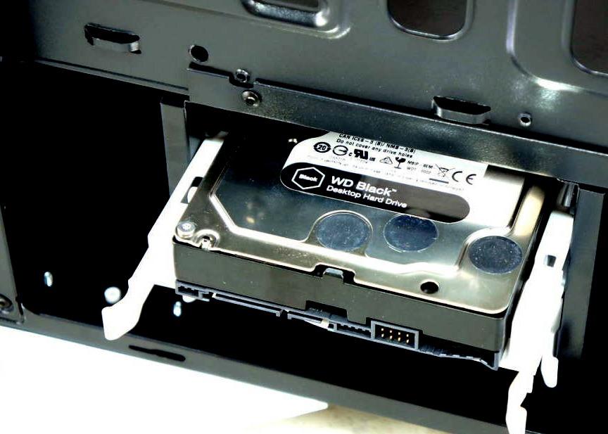 TECWARE PC MID TOWER CASE.USED AS BACKUP UNIT ONLY, Computers & Tech ...
