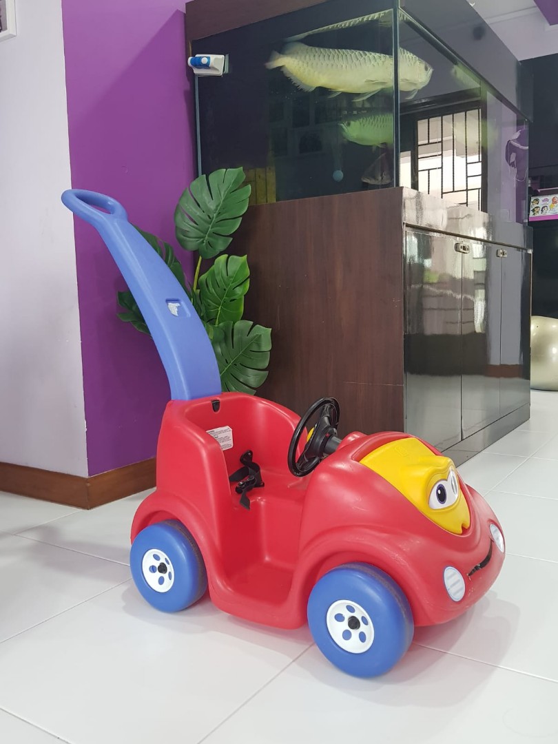 Toys r Us Car, Hobbies & Toys, Toys & Games on Carousell