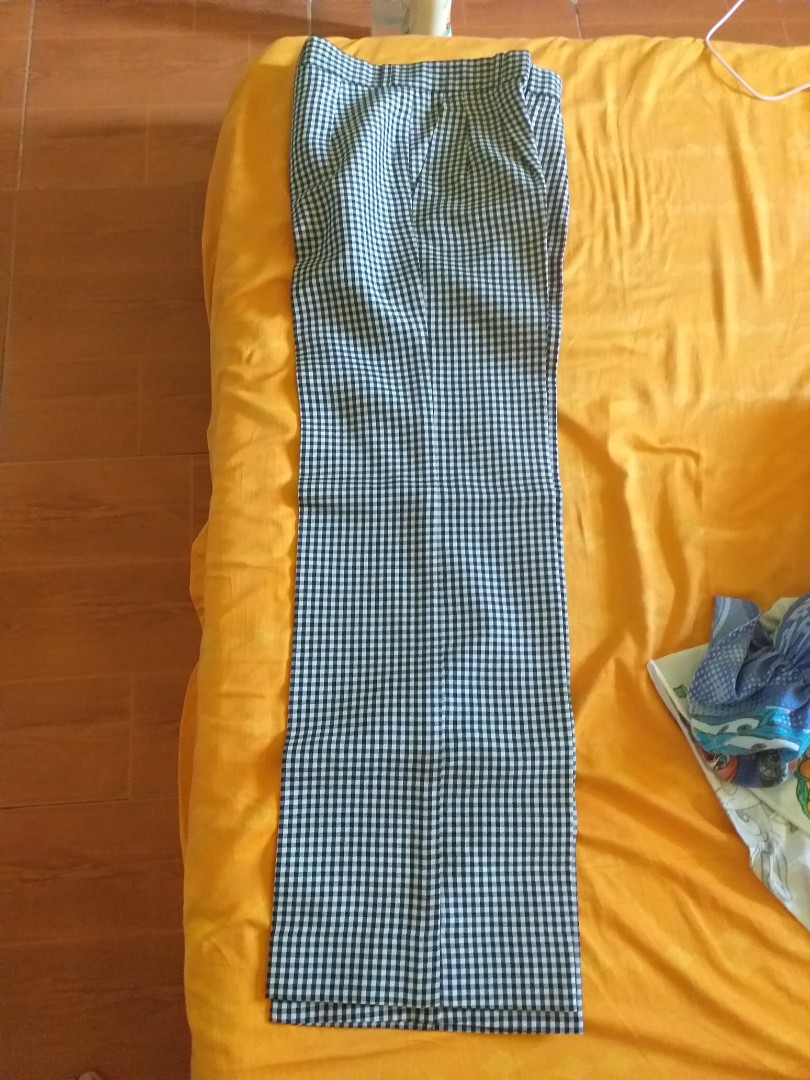 DLSU Chef's Uniform, Women's Fashion, Dresses & Sets, Traditional ...