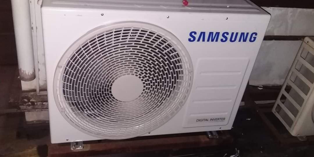 Samsung Split Type Inverter Aircon With Installation Tv And Home