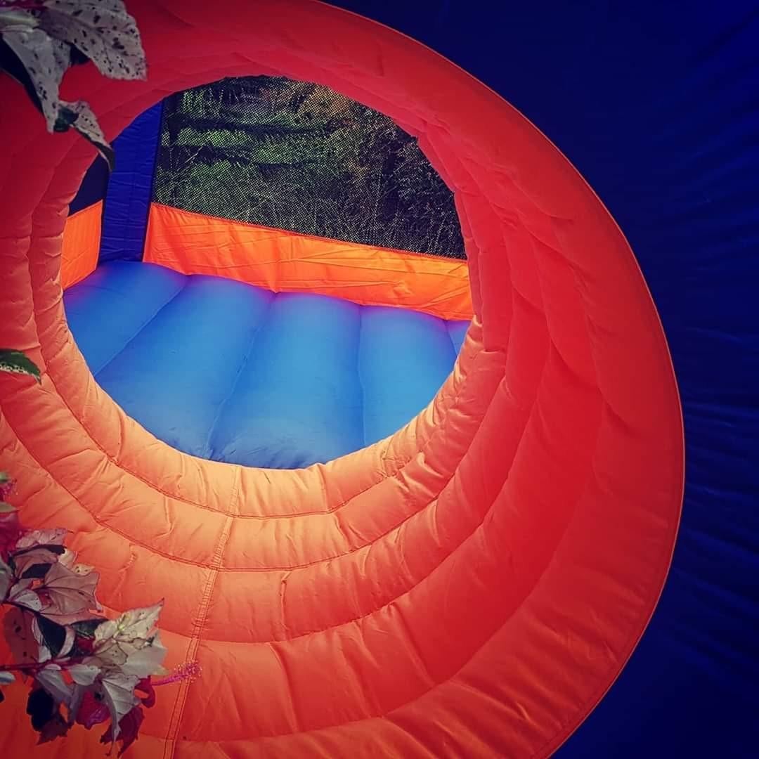 Blast Zone Pirate Bay Inflatable Waterpark with Bouncy House, Hobbies ...