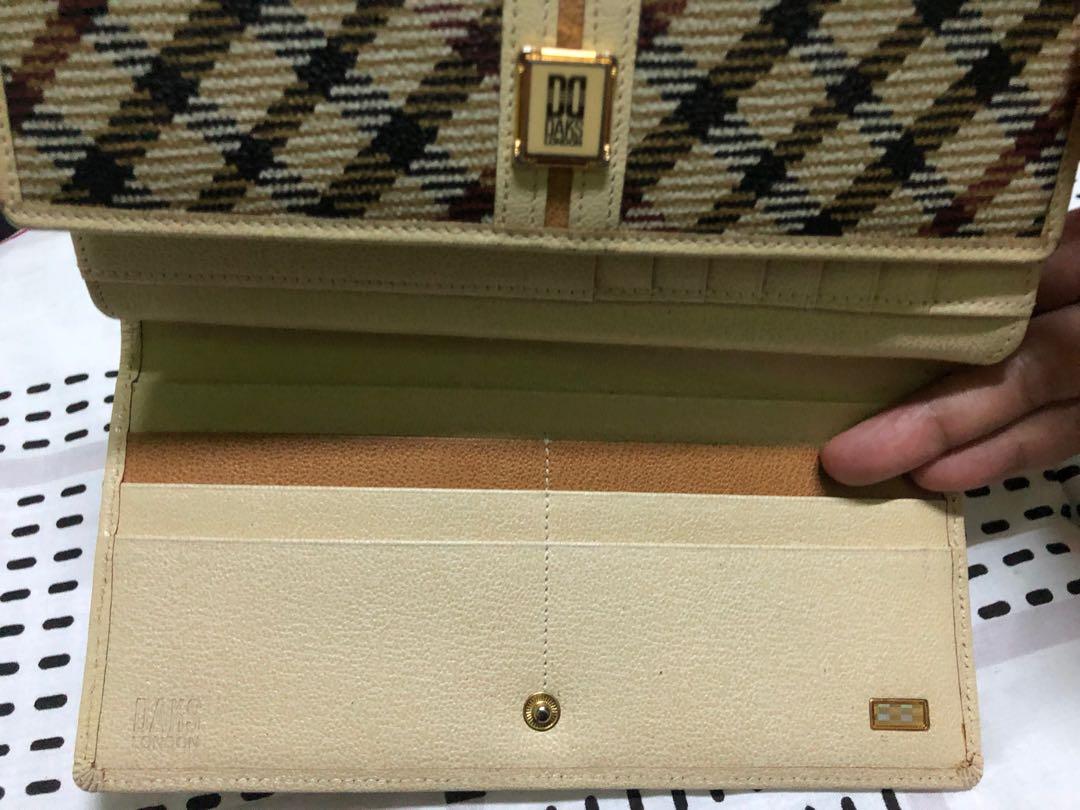 Daks long wallet, Women's Fashion, Bags & Wallets, Wallets & Card ...