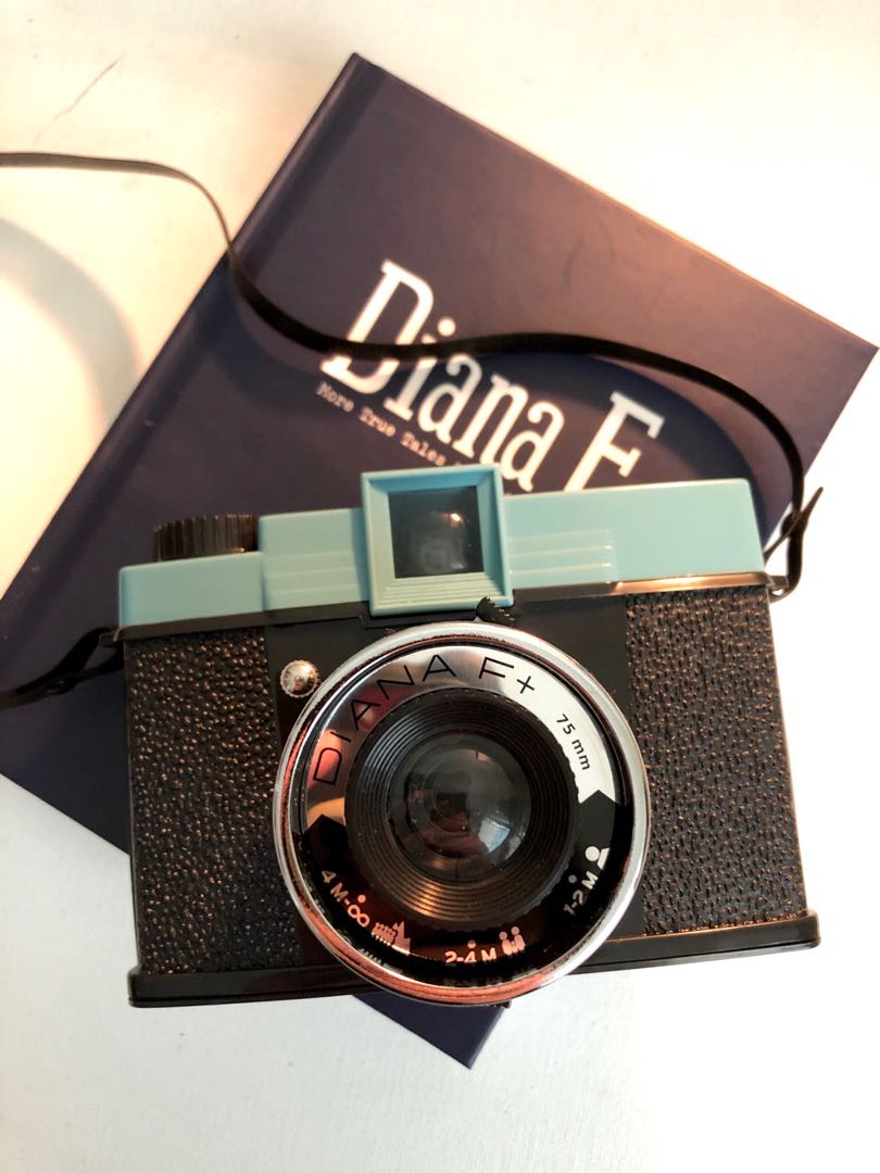 Diana F+ Without Flash, Photography, Cameras on Carousell