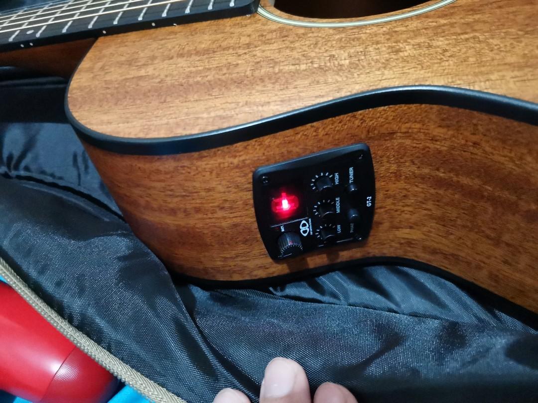 Dnd django Jr, Hobbies & Toys, Music & Media, Musical Instruments on ...