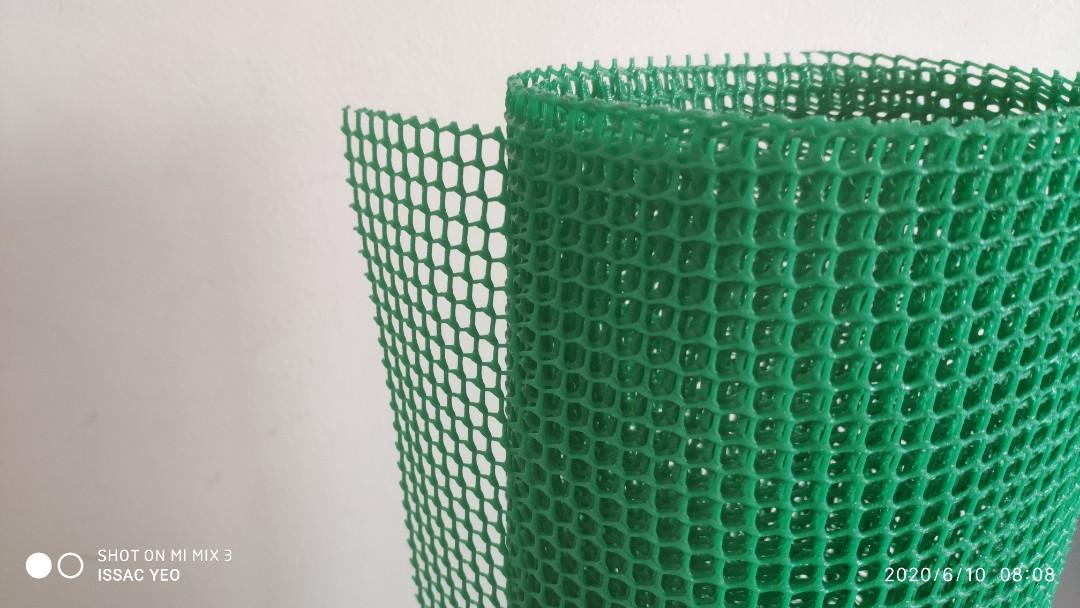 Green PVC mesh, Pet Supplies, Homes & Other Pet Accessories on Carousell