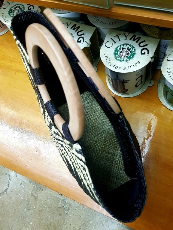 Handwoven BANIG Bag - Round with Geometric Patterns, Women's Fashion ...