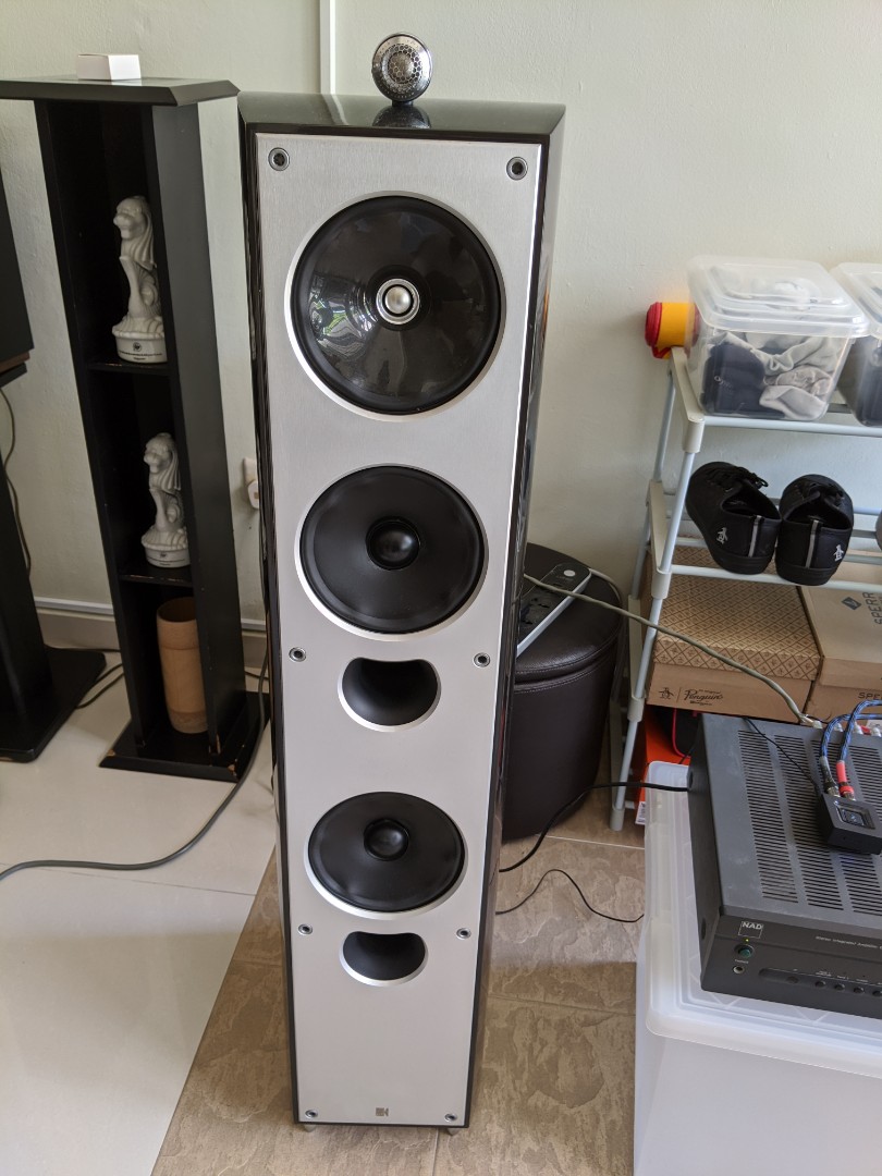 KEF XQ5 floorstanding speakers, Audio, Soundbars, Speakers & Amplifiers ...
