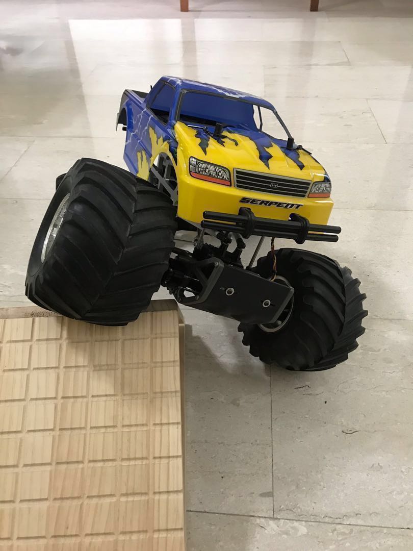 Kyosho/ tamiya txt 1 Monster truck, Hobbies & Toys, Toys & Games on Carousell