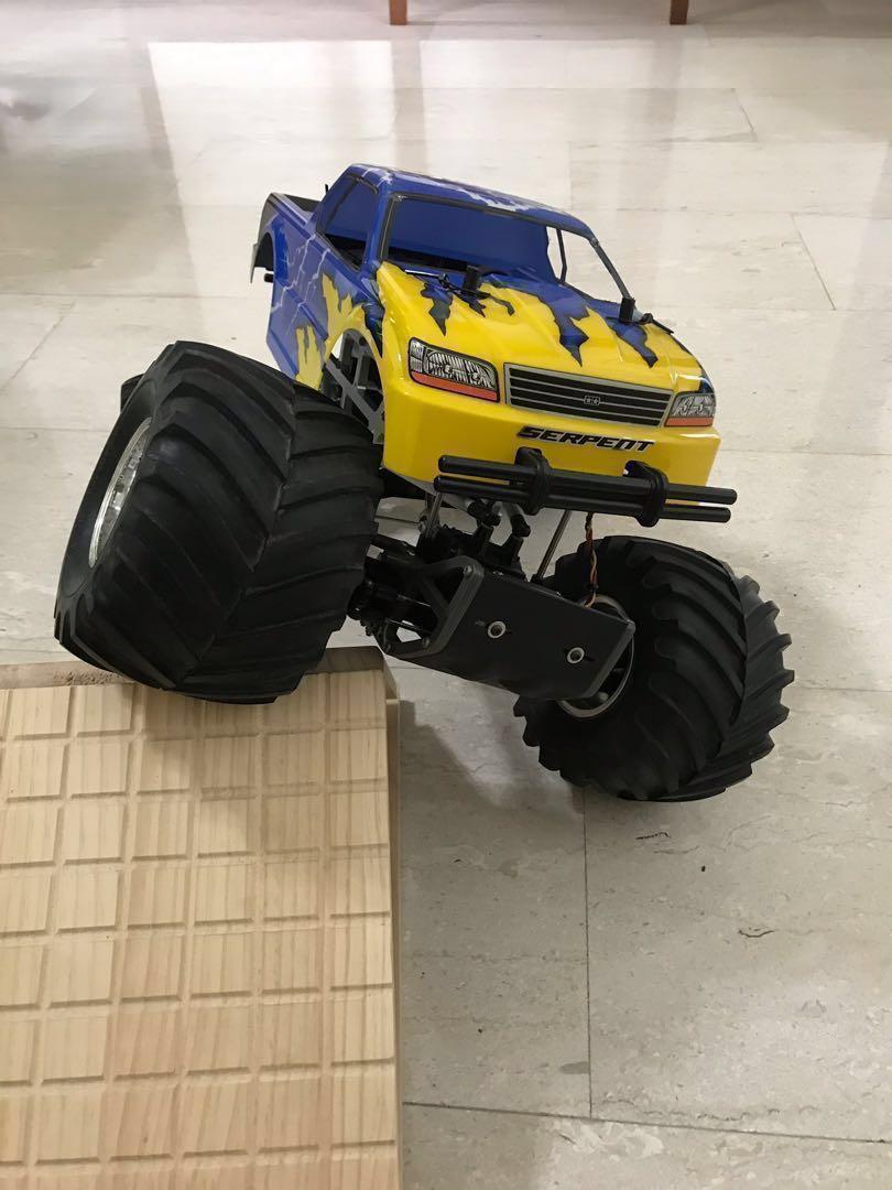 Kyosho/ tamiya txt 1 Monster truck, Hobbies & Toys, Toys & Games on Carousell