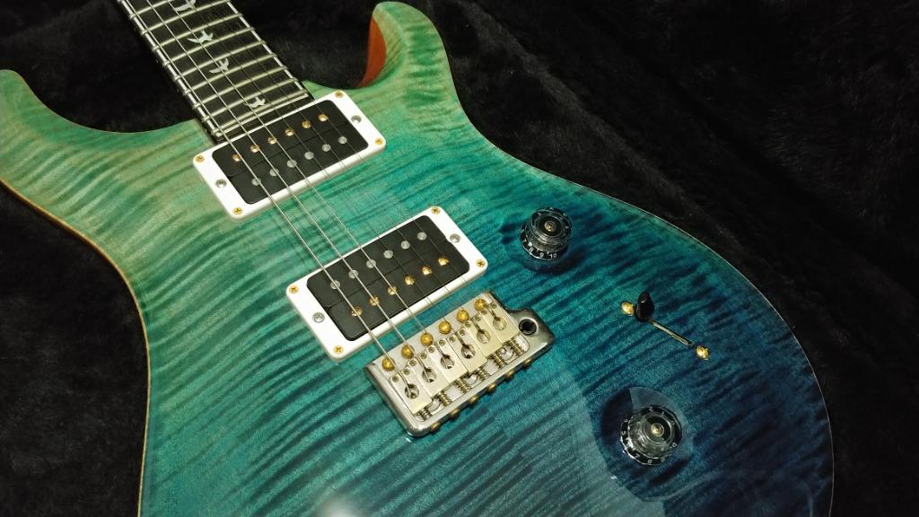 PRS 30th Anniv Custom 24 Blue Fade Guitar, Hobbies & Toys, Music ...